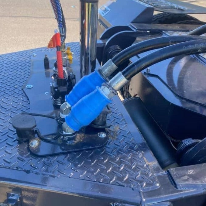 PT Blueboys Hydraulic Coupling Cover With Plug